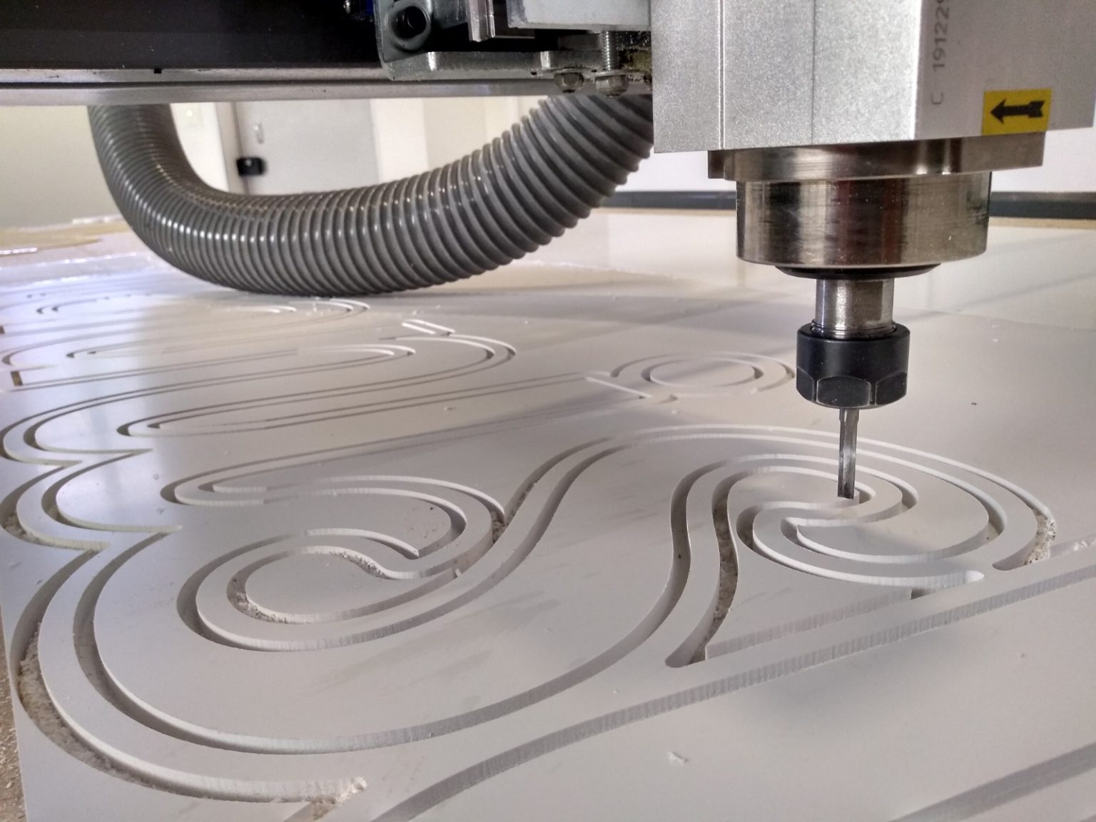 Cortes e Router – RB